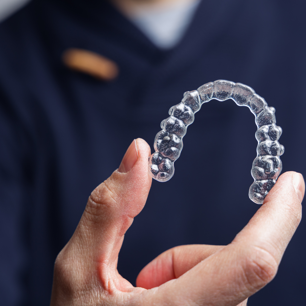 Invisible Dental Aligners: Transforming Smiles without Brackets - SOi ...